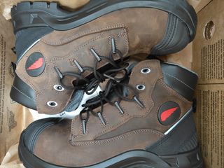 Red wing BOA Safety shoe, Men's Fashion, Footwear, Boots on Carousell