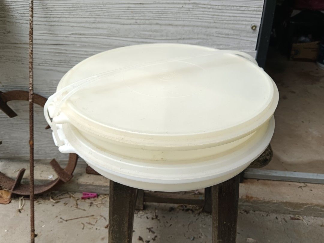 Tupperware vintage lama USA London Tokyo 80an 90an, Furniture & Home ...