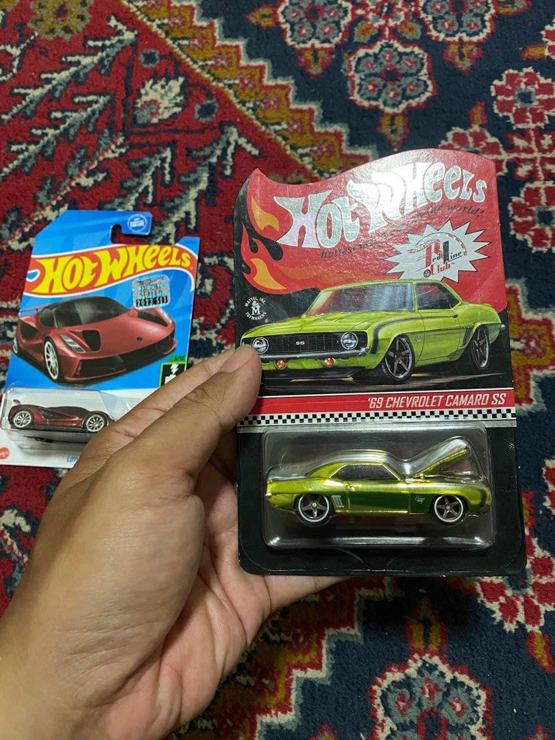 Wts hotwheels rlc camaro holo bnib cod cinere senayan, Toys ...