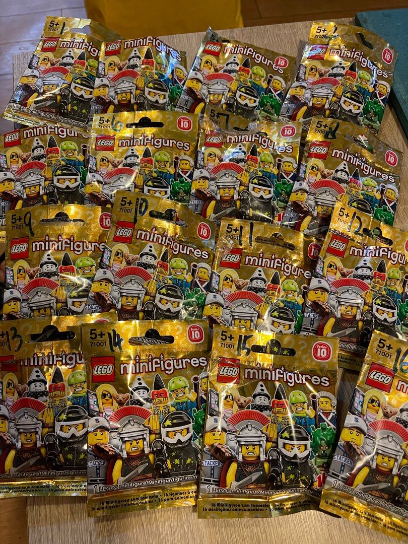 已開袋 Lego Minifigures 71001 series 10, 興趣及遊戲, 玩具 & 遊戲類 - Carousell