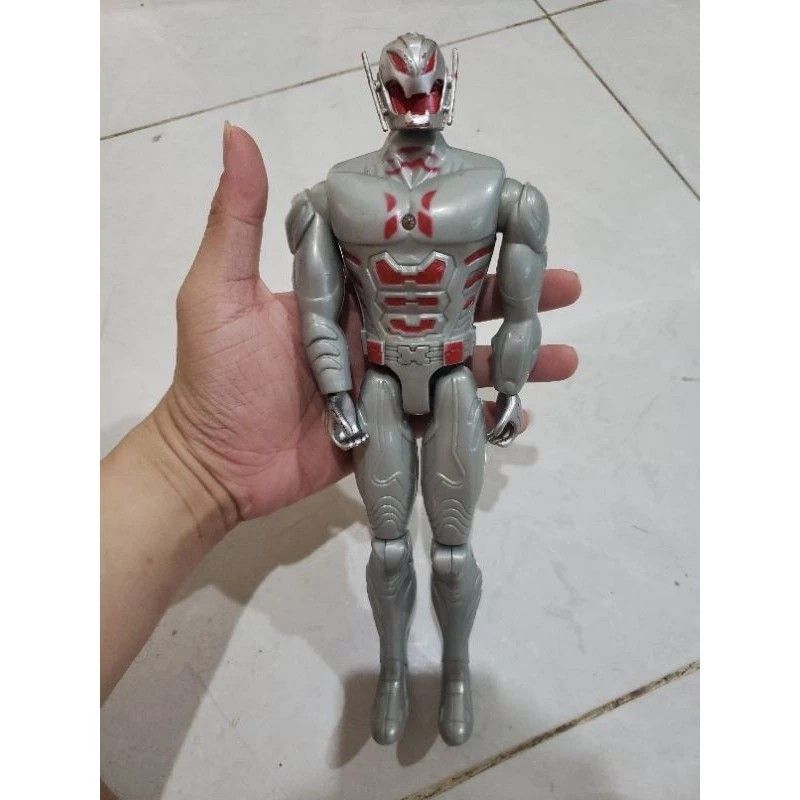 ACTION FIGURE SUPERHERO SUPER HERO AVENGER MARVEL MONSTER ULTRON ...