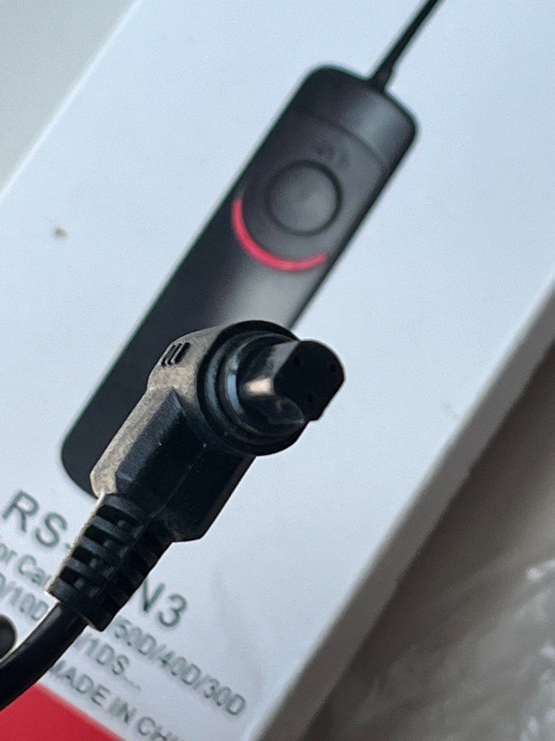 Canon shutter release cable, Photography, Photography Accessories ...