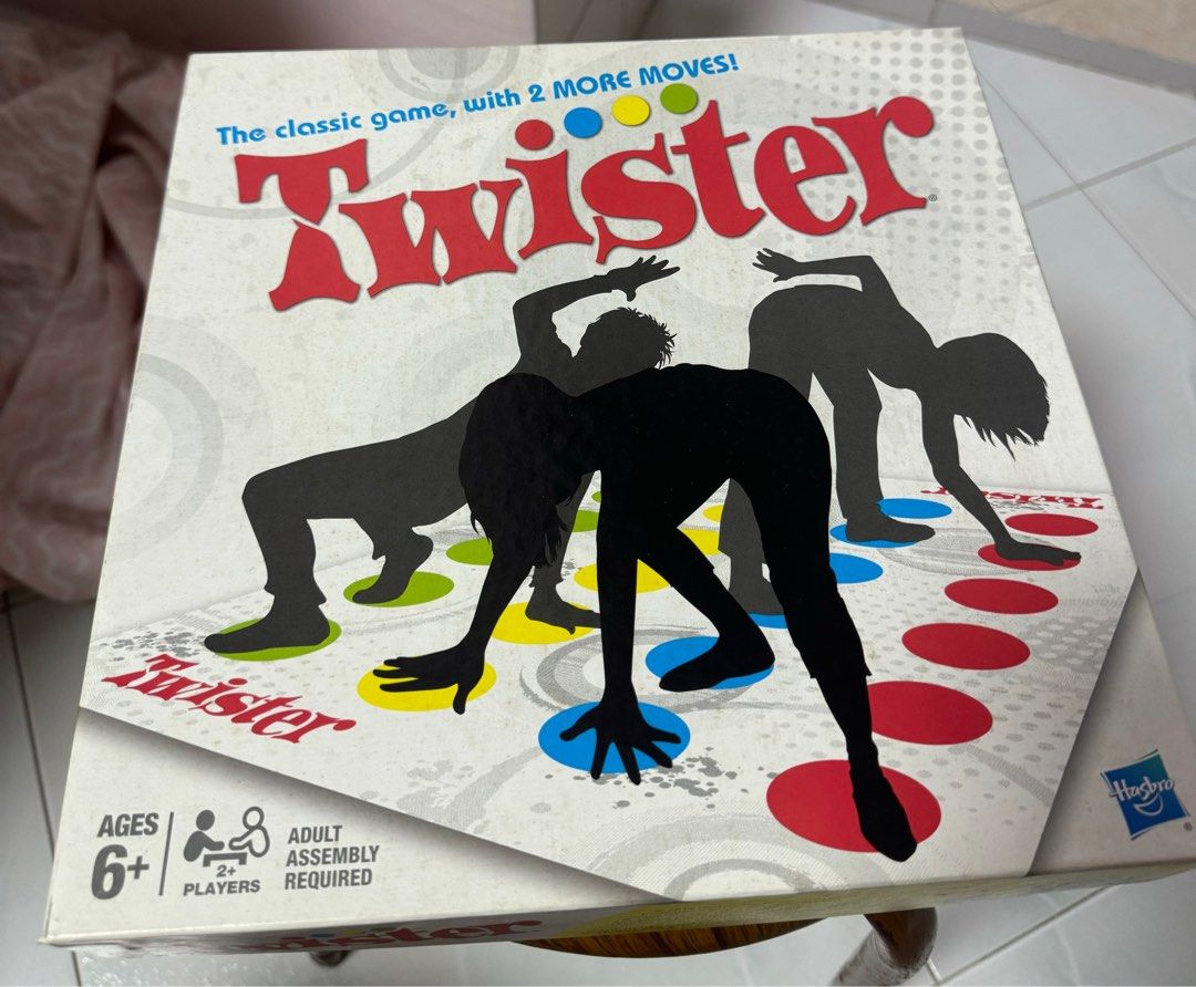 Classic Twister like new, Hobbies & Toys, Toys & Games on Carousell