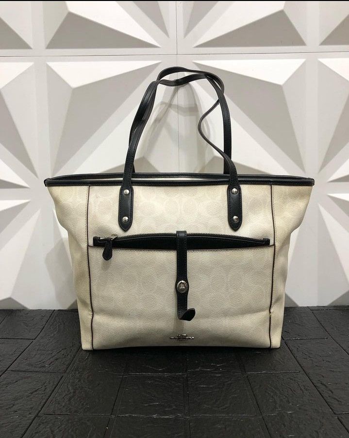 COACH MADE IN PHILLIPINES FULL KULIT ASLI, Fesyen Wanita, Tas & Dompet ...