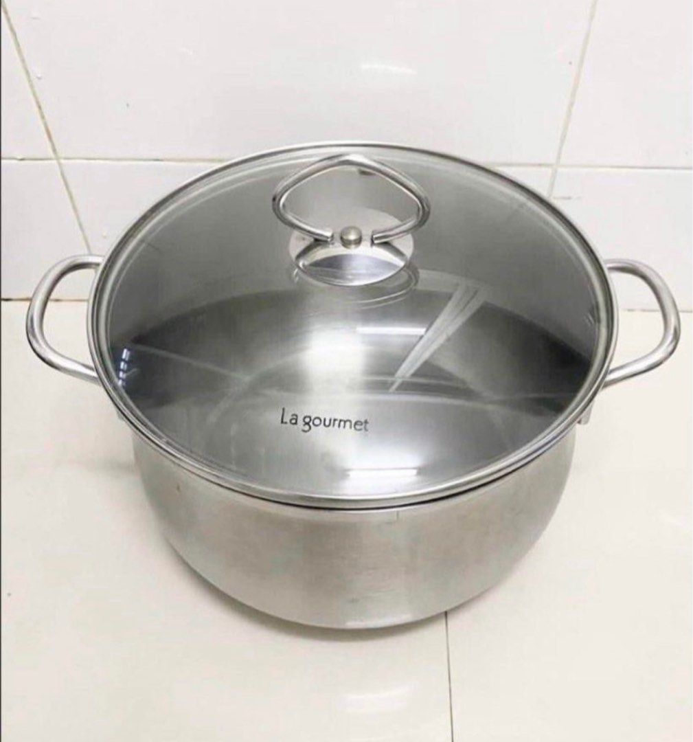 La Gourmet cooking pot (genuine), Furniture & Home Living, Kitchenware ...