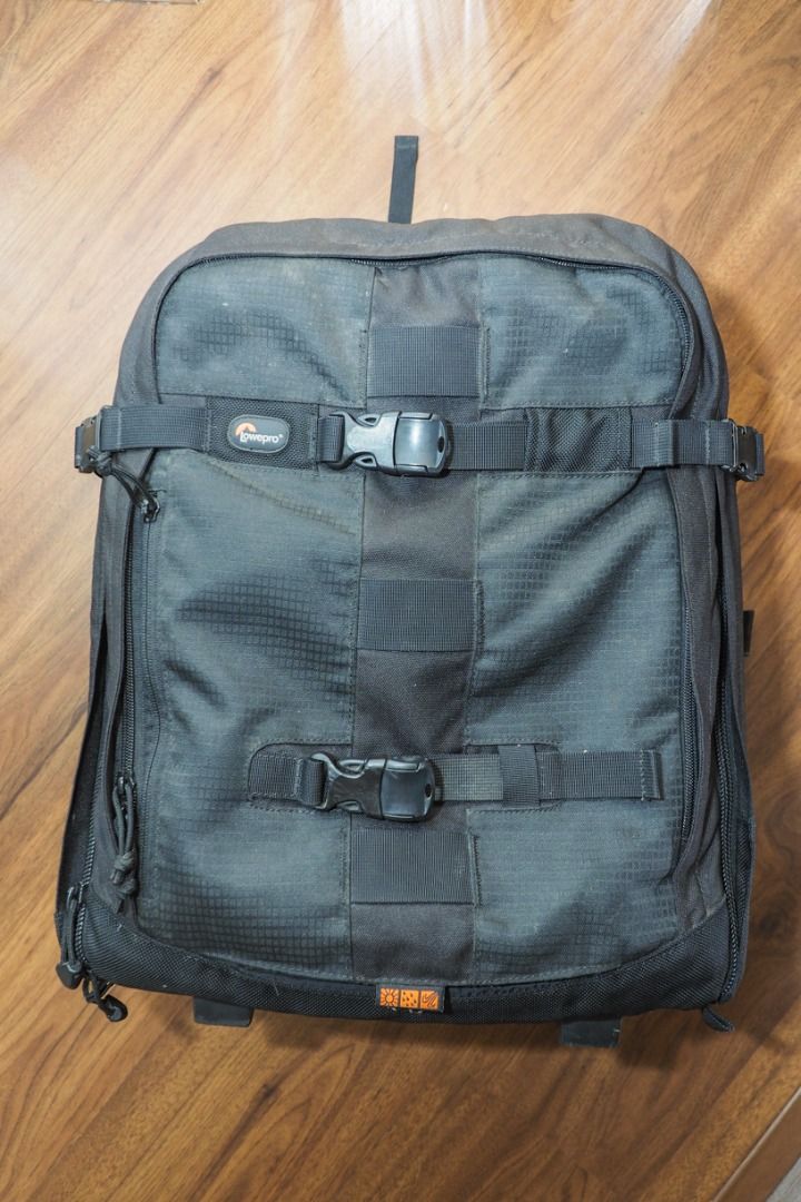 Lowepro Pro Runner X450 AW Troley Backpack - Well Used, Fotografi di ...