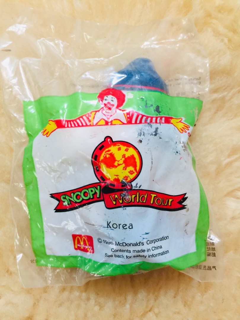 MCDO Snoopy World Tour Korea, Hobbies & Toys, Memorabilia ...