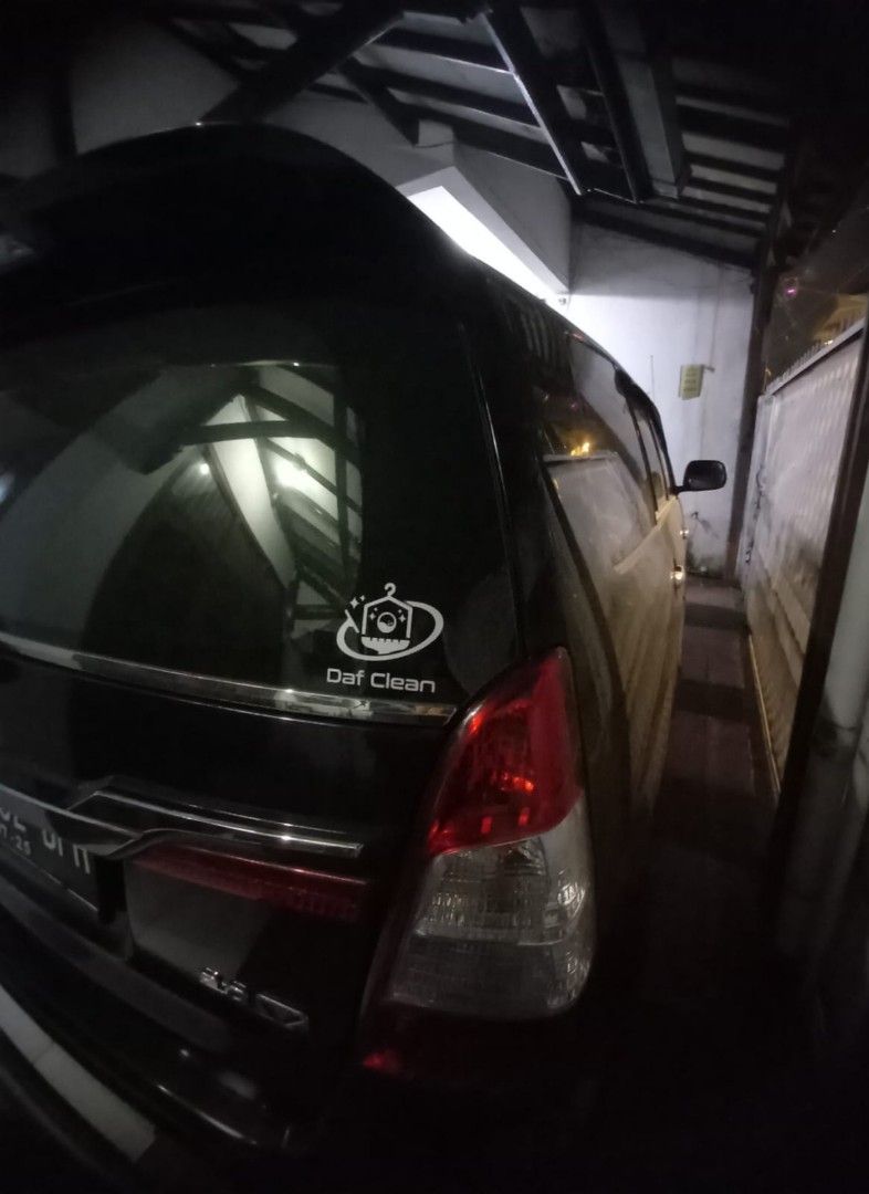 Mobil Toyota Innova tahun 2015 E manual 2.0 cc, Mobil & Motor, Mobil ...