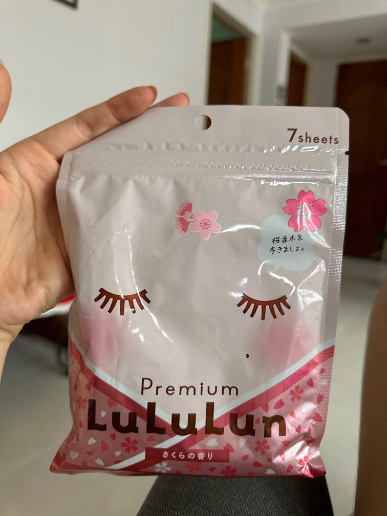 Premium Lululun Sakura Mask, Beauty & Personal Care, Face, Face Care ...