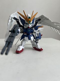 MGSD Wing Gundam Zero EW - Master Grade SD Gunpla Bandai, Hobbies ...