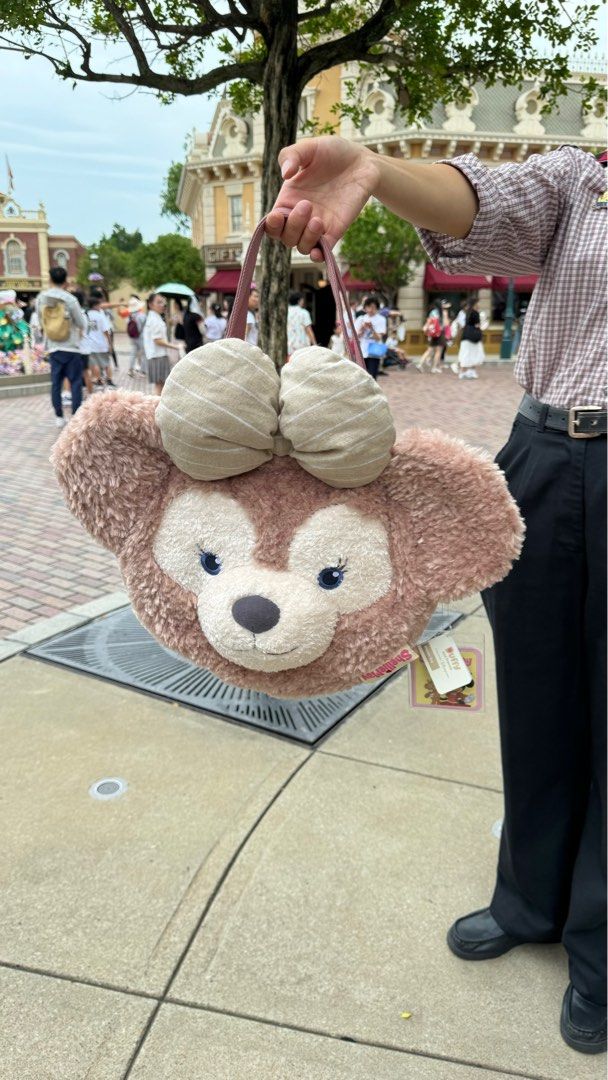 香港迪士尼樂園 Hong Kong Disneyland Shellie May 雪莉玫 大頭袋 L Size 現貨, 興趣及遊戲, 玩具 ...