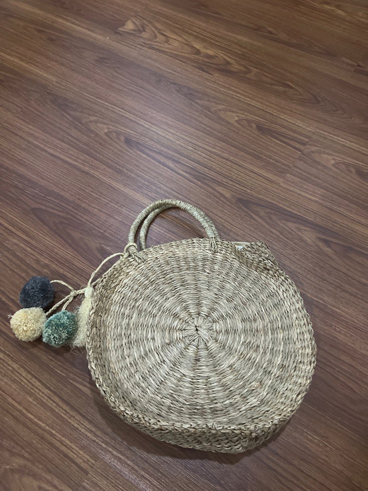 Abaca bag, Women's Fashion, Bags & Wallets, Beach Bags on Carousell