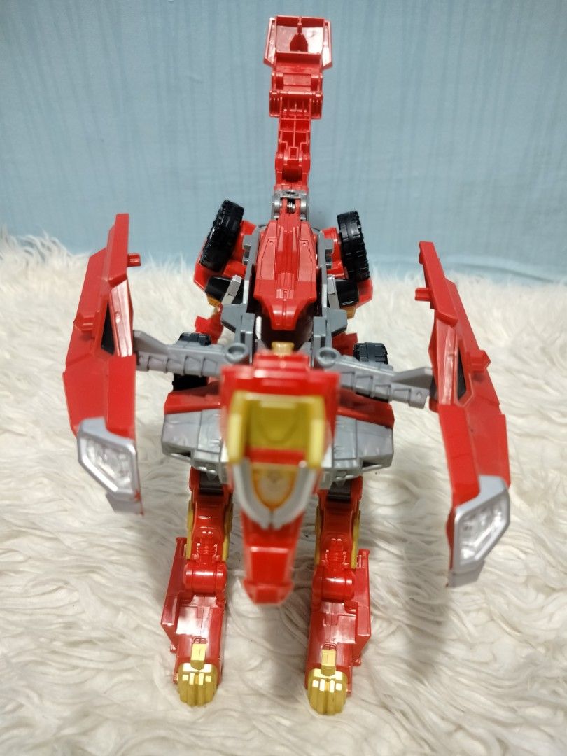 Carbot Ghost Chaser True Wolf Red Transformer Korean Robot Car, Hobbies ...