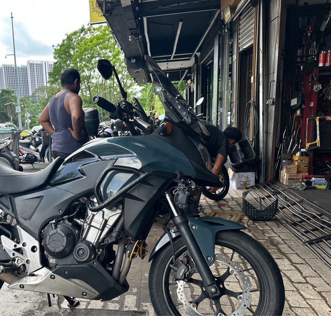 Cb400x 2014 Dekit, Motorcycles, Motorcycle Accessories on Carousell