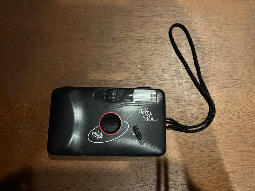 Film camera 35mm focus free, Photography, Cameras on Carousell