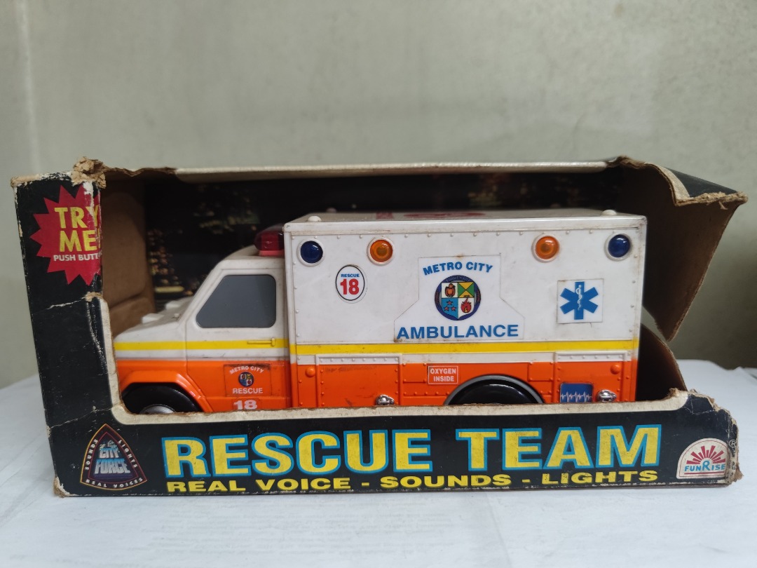 FunRise 1992 City Force Ford Explorer Ambulance Collectible, Commercial ...