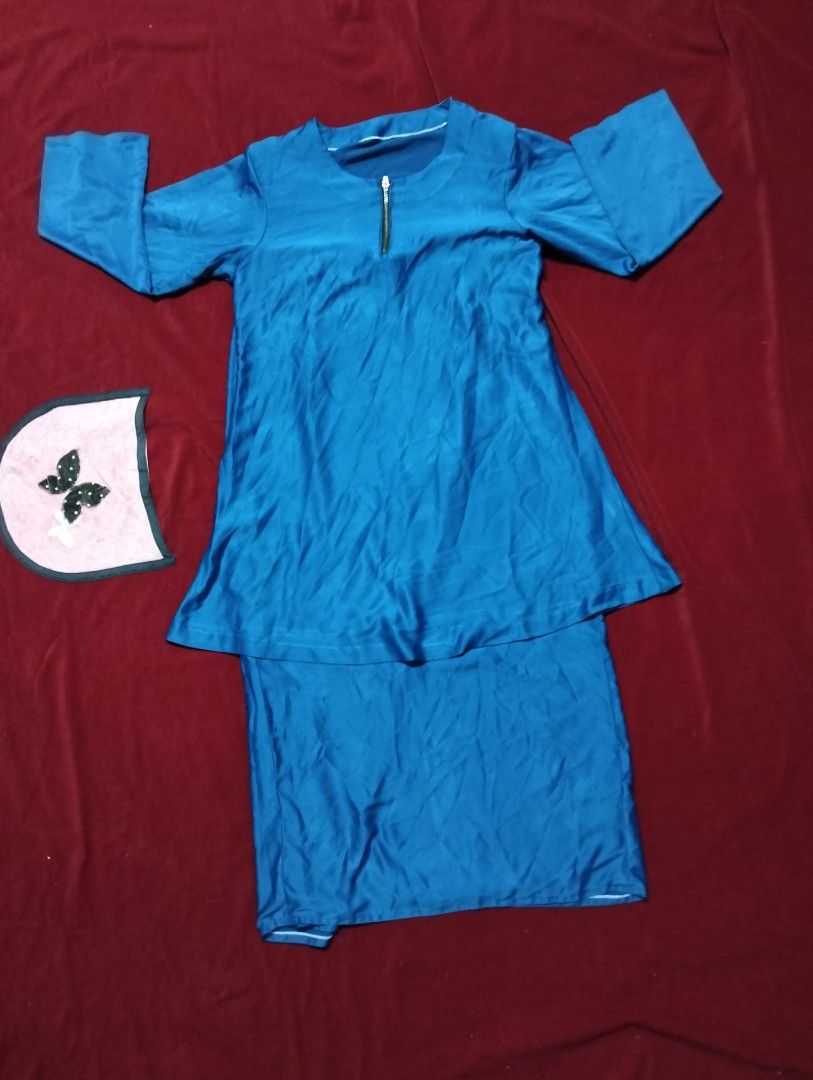 Kurung modern biru, Women's Fashion, Muslimah Fashion, Baju Kurung ...