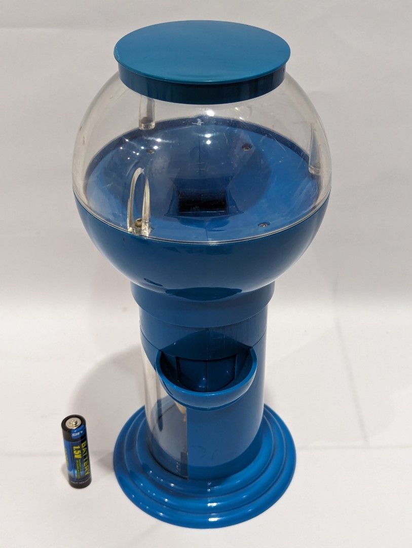 Looney Tunes Warner Bros. Tasmanian Devil Manual Push Gumball Machine ...