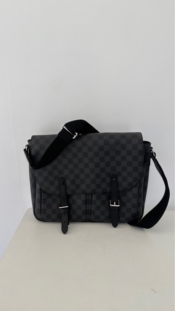 Louis Vuitton Christopher Messenger (Rare), Luxury, Bags & Wallets on ...