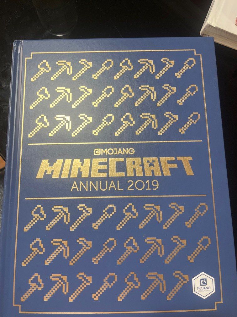 Minecraft Annual 2019, Hobbies & Toys, Books & Magazines, Fiction & Non ...
