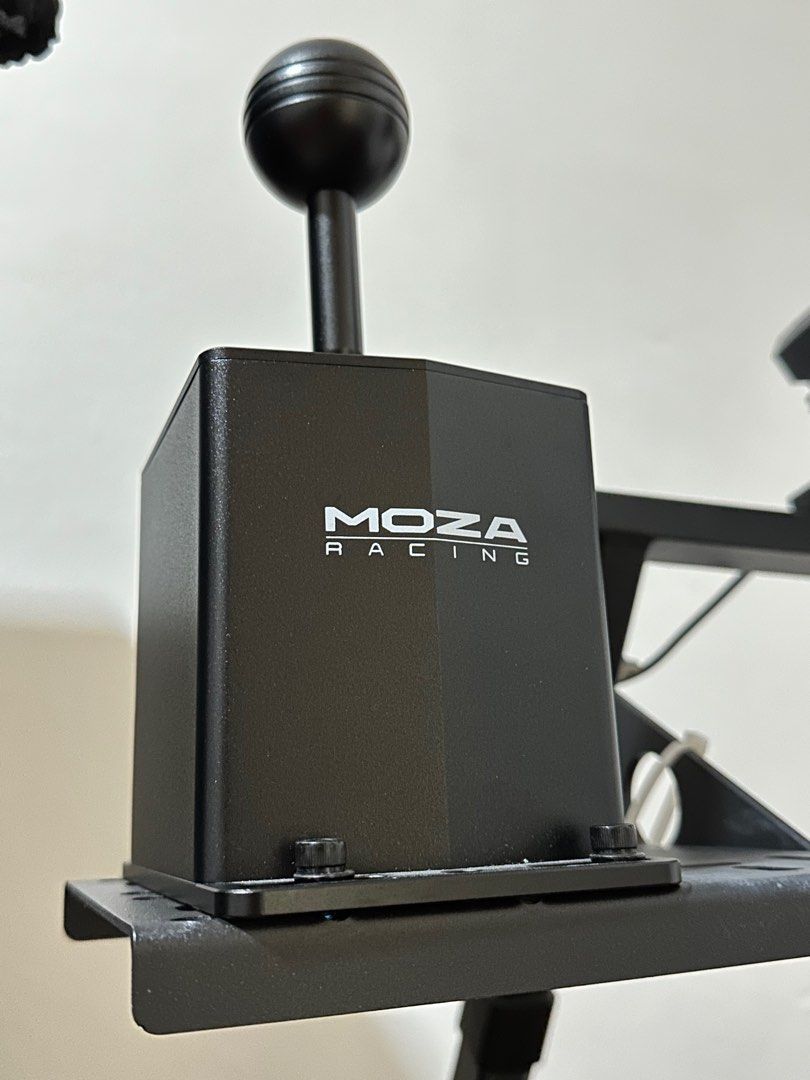 Moza R9 V2 + RS V2 Steering Wheel Sim Set, Video Gaming, Gaming ...