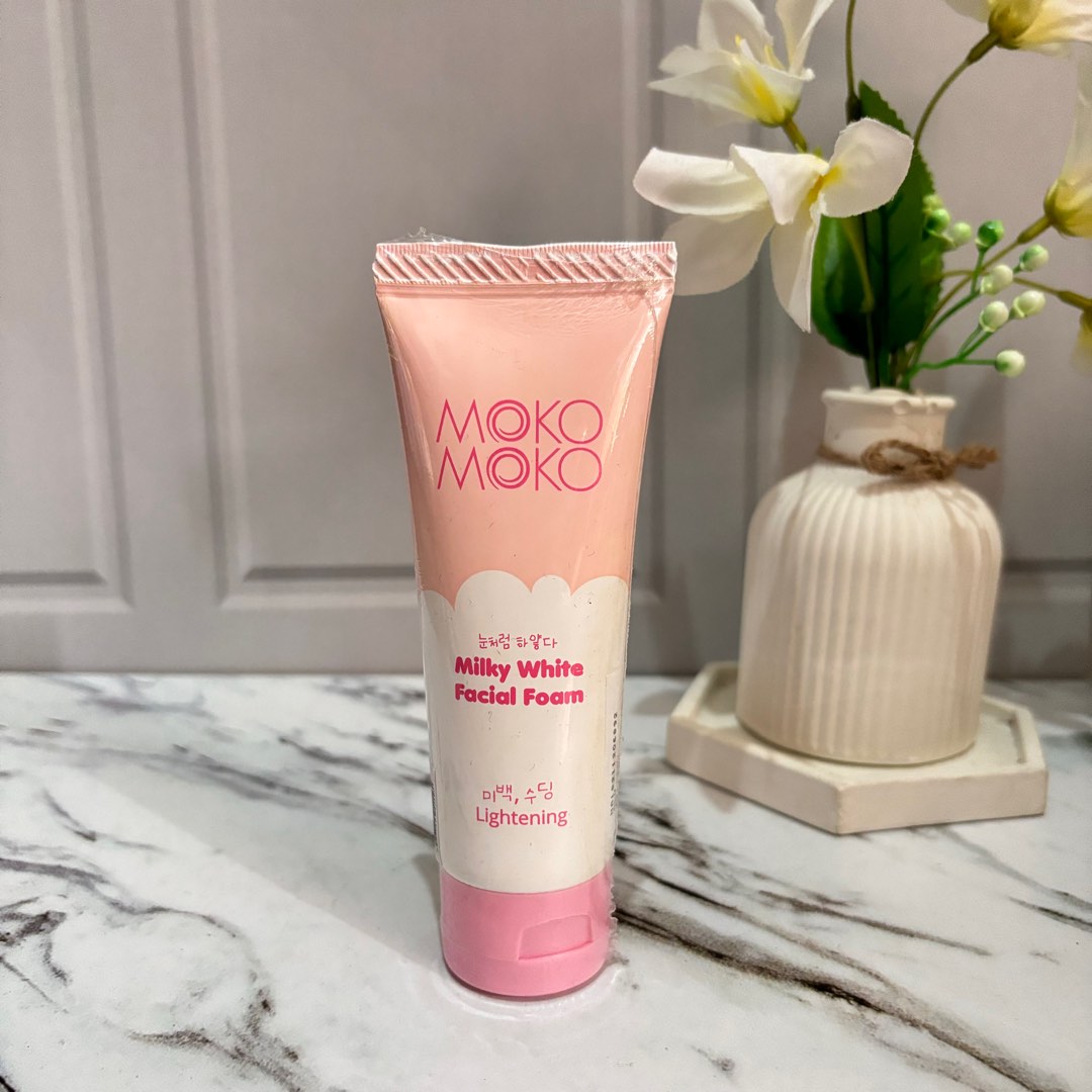 NEW ORI Moko moko milky white facial foam face wash sabun cuci muka ...