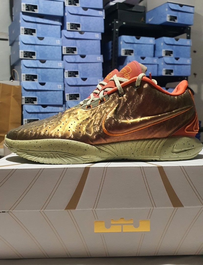 Nike LEBRON 21 ASG ASW, Men's Fashion, Footwear, Sneakers on Carousell