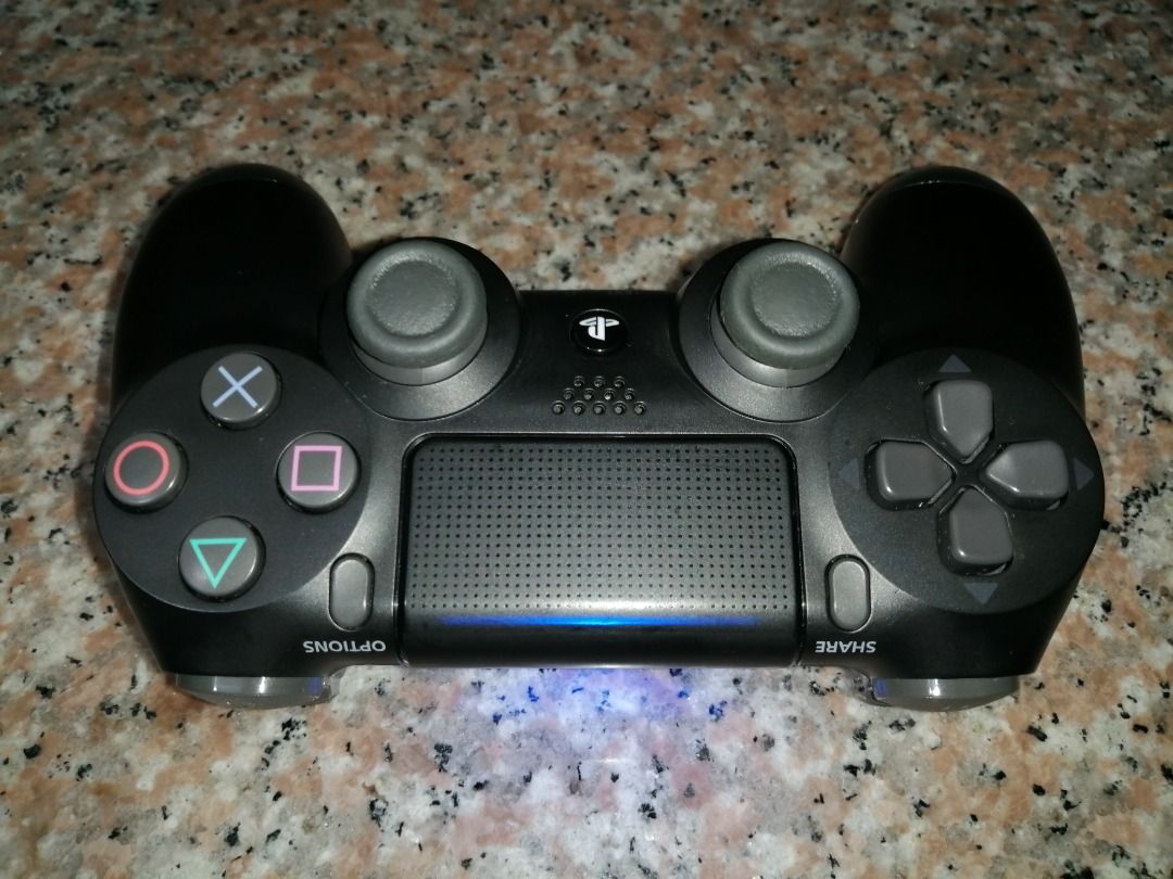 Original Dualshock 4 Jet Black (V2) PS4 Controller, Video Gaming ...