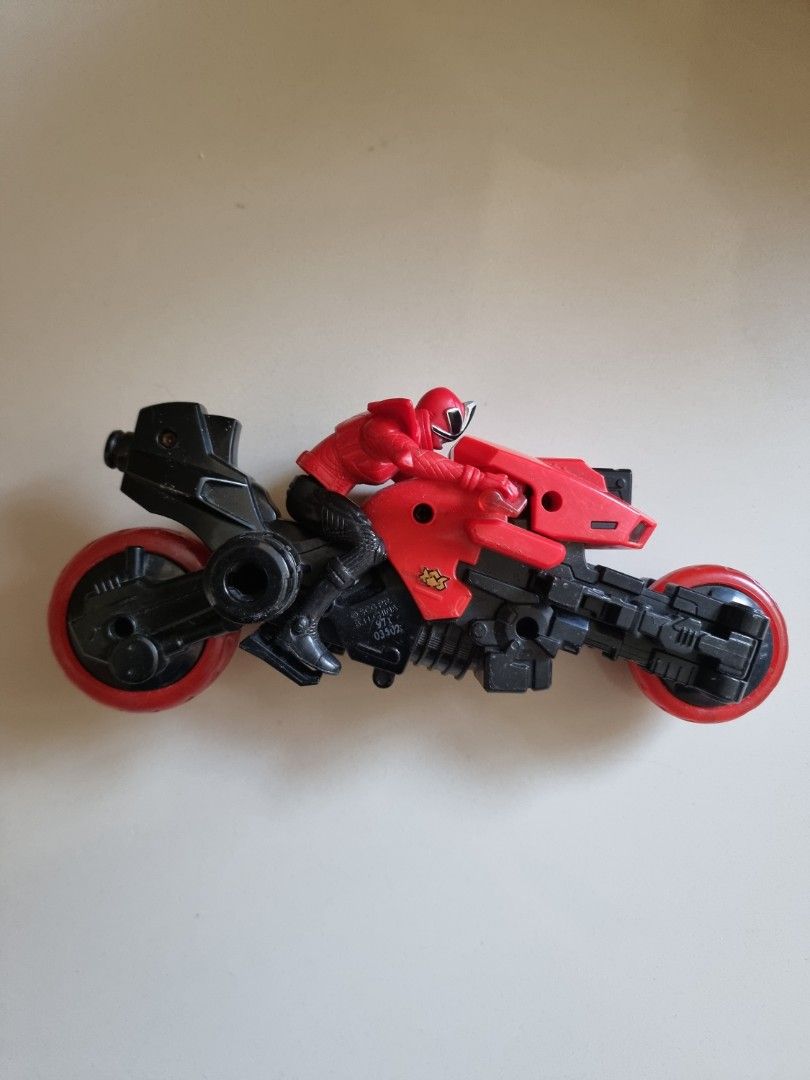 Power Rangers Red Black Motorcycle with Figure, Toys & Collectibles ...