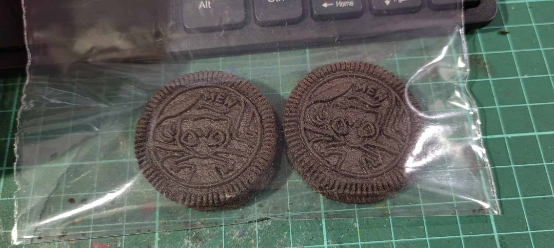 Rare Oreo Pokemon Mew, Hobbies & Toys, Memorabilia & Collectibles, Fan ...