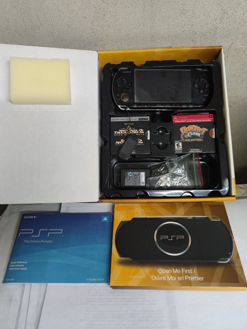 SONY PlayStation Portable Limited Edition Ratchet & Clank Entertainment ...