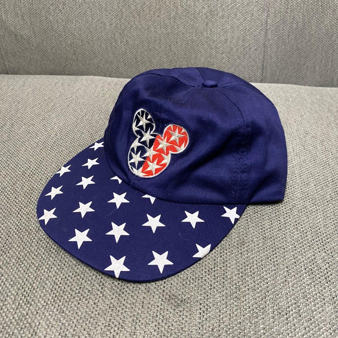 Topi Disney Mickey mouse vintage, Fesyen Pria, Aksesoris, Topi di Carousell