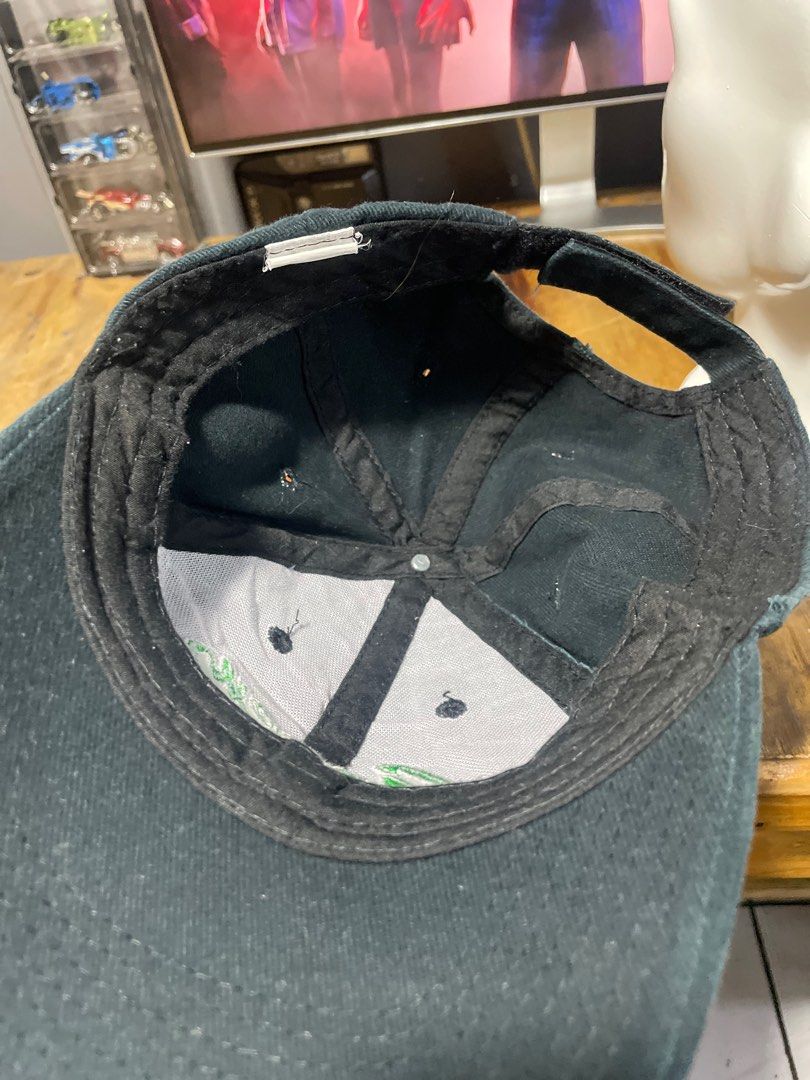 Topi green machine boxing, Fesyen Pria, Aksesoris, Topi di Carousell