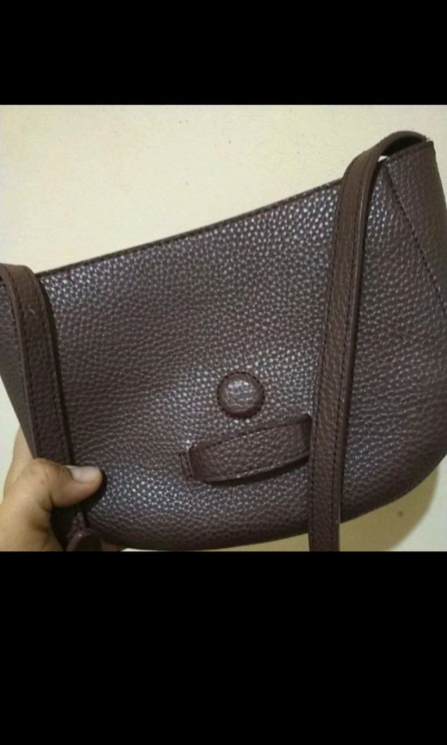 Vincis bench tas selempang original kulit asli, Fesyen Wanita, Tas ...