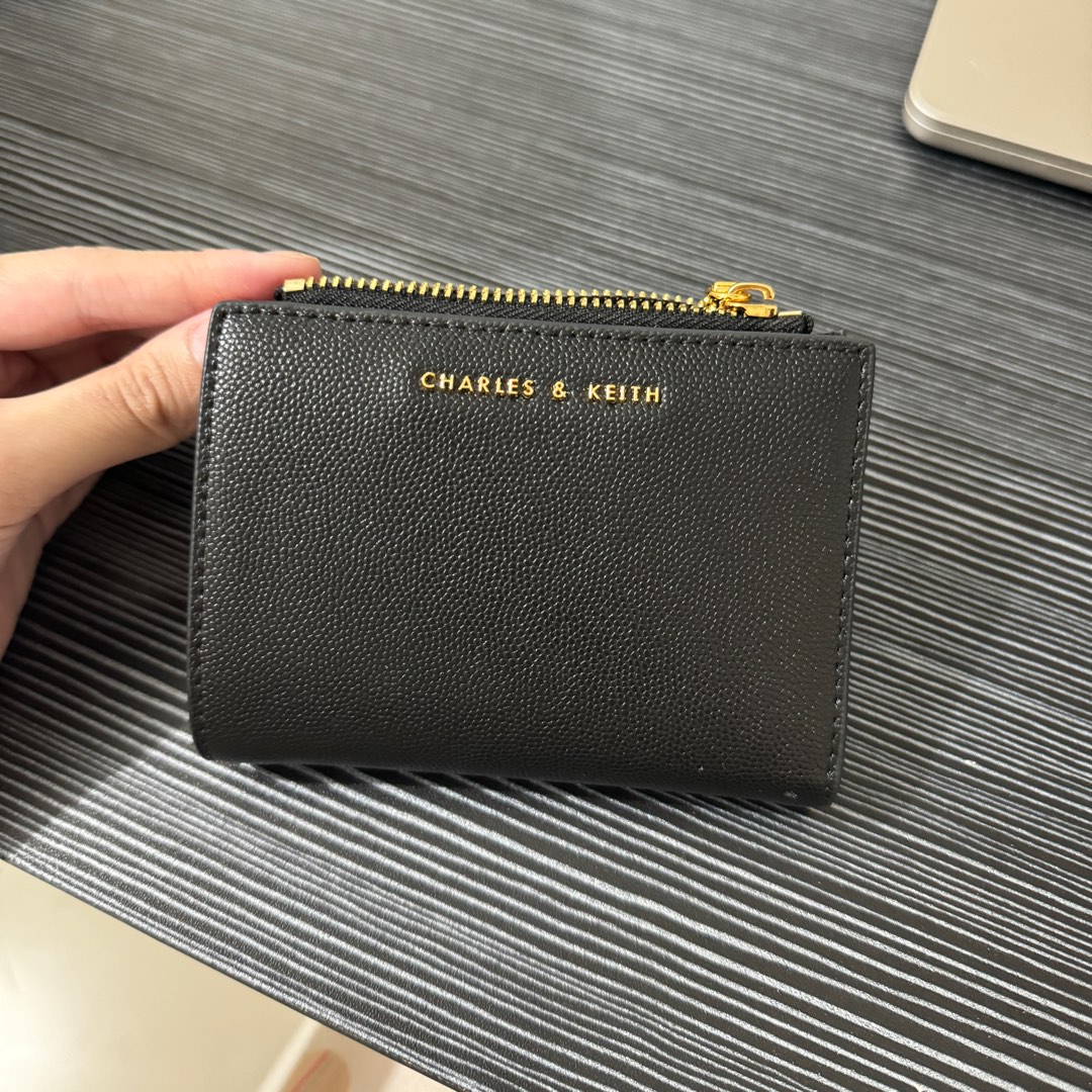 Charles & Keith Bifold Wallet in Black, Women's Fashion, Bags & Wallets ...