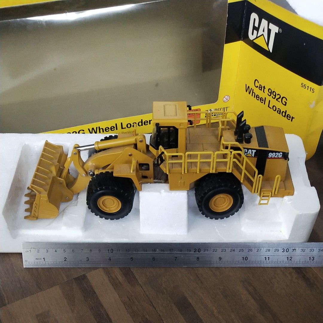 Diecast Scale Model Caterpillar Wheel Loader 992G, Toys & Collectibles ...