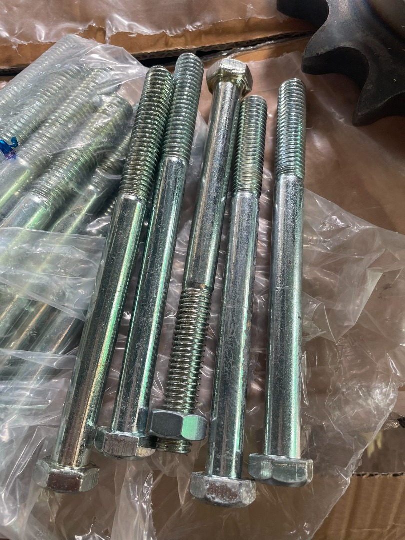 gi bolt and nut, Commercial & Industrial, Construction & Building ...