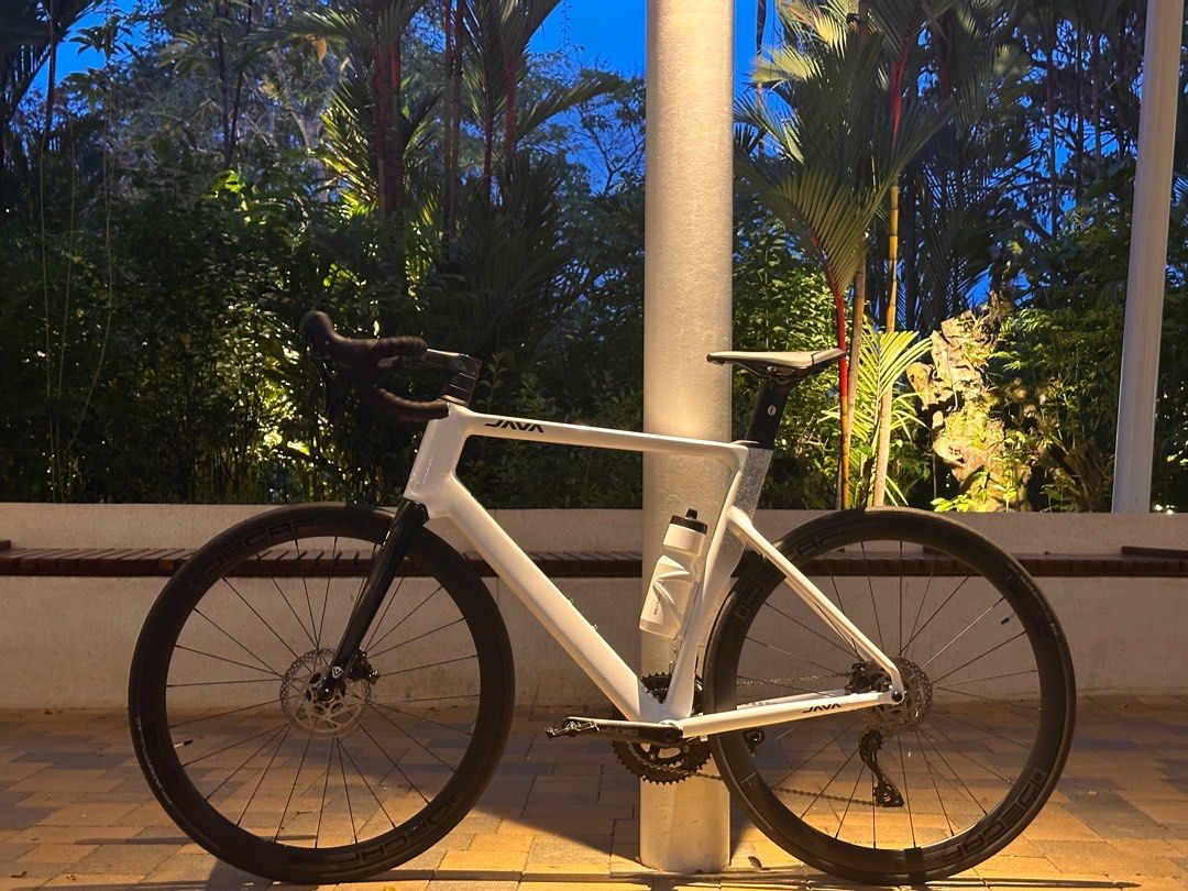 Java Siluro 6 TOP road bike 2024, Sports Equipment, Bicycles & Parts ...
