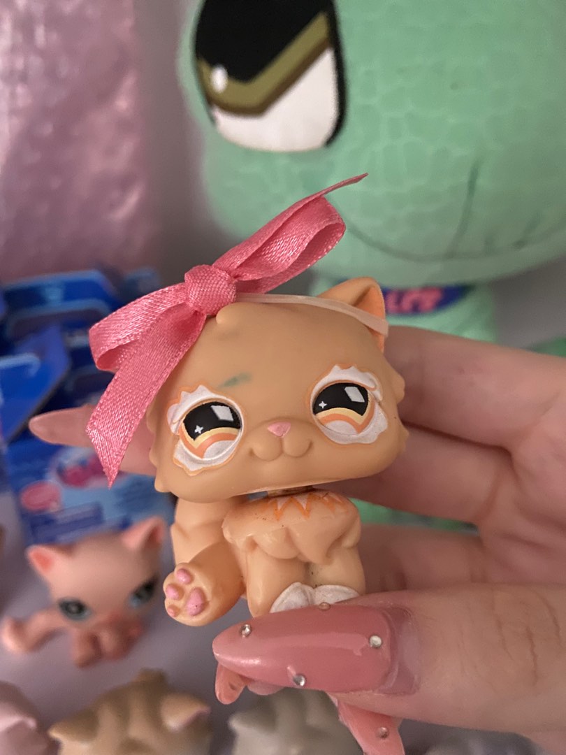 LPS Littlest Pet Shop Persian Cat, Hobbies & Toys, Toys & Games on ...