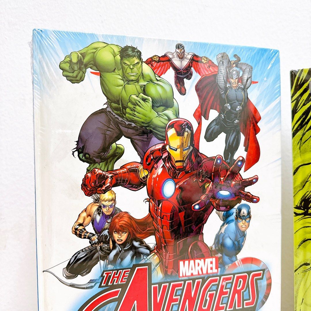 Marvel The Avengers Vault & Marvel Absolutely Everything You Need To ...