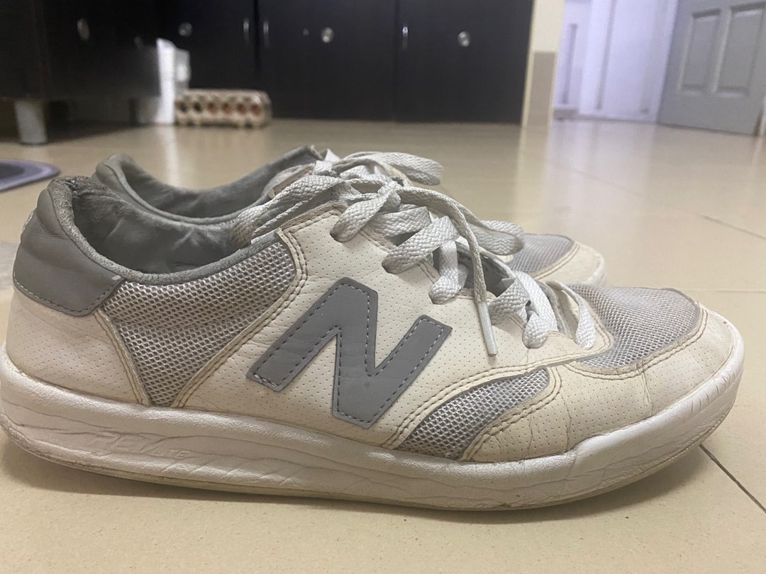 New Balance 300, Men's Fashion, Footwear, Sneakers on Carousell