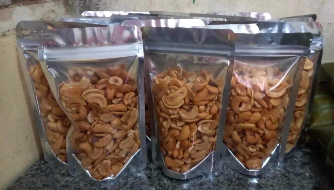 Roasted Cashew Nuts - Kasoy from Antipolo, Philippines (Garlic/Adobo ...