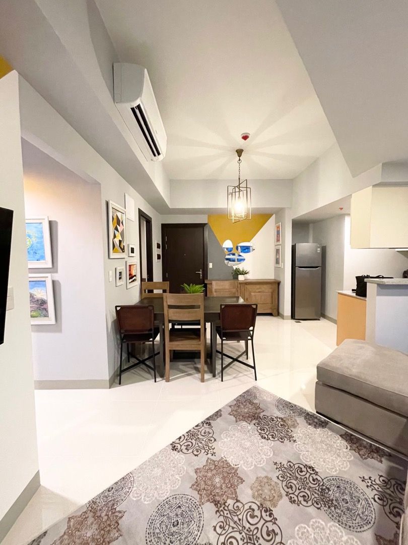 Uptown Parksuites 1 BR For Sale! Fully Furnished Suite unit Facing ...