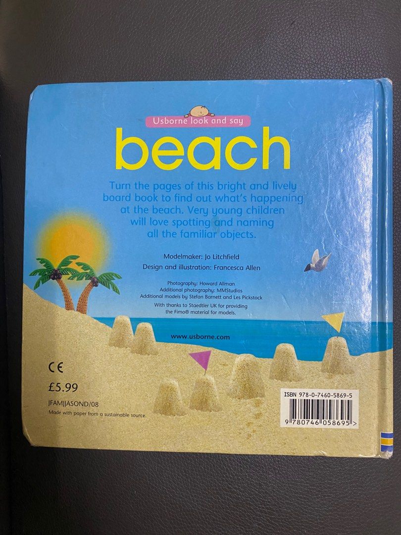 Usborne look and say Beach hardbook, Hobbies & Toys, Books & Magazines ...