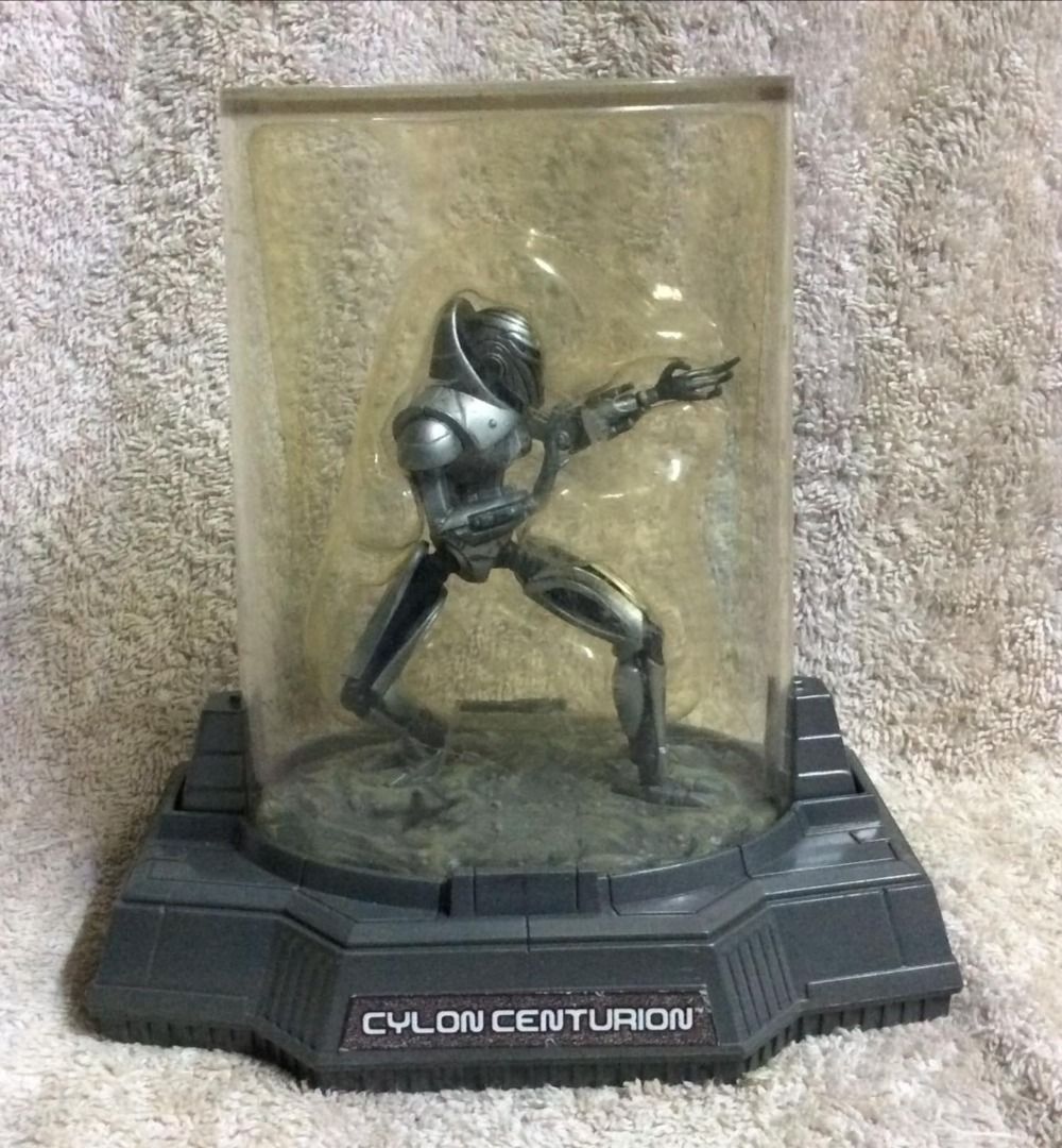 2005 Hasbro Battlestar Galactica Titanium Series DieCast CYLON ...