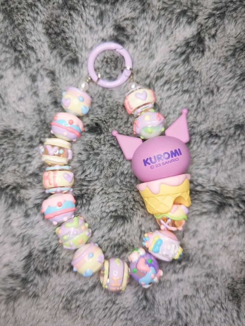 Authentic Sanrio Kuromi Handphone chain, Hobbies & Toys, Toys & Games ...