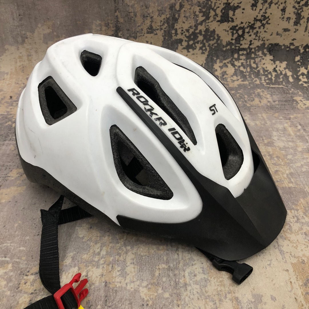 B-TWIN DECATHLON BASIKAL SKATE HELMET, Sports Equipment, Bicycles ...