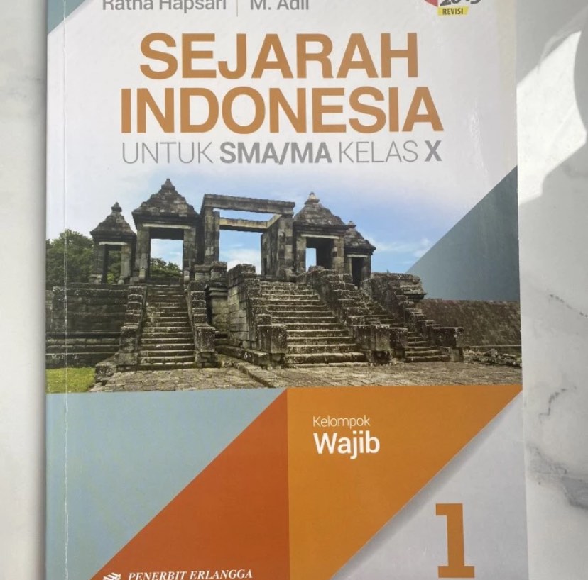 Buku Sejarah Indonesia kelas 10 revisi 2013 penerbit Erlangga, Buku & Alat Tulis, Buku Pelajaran ...