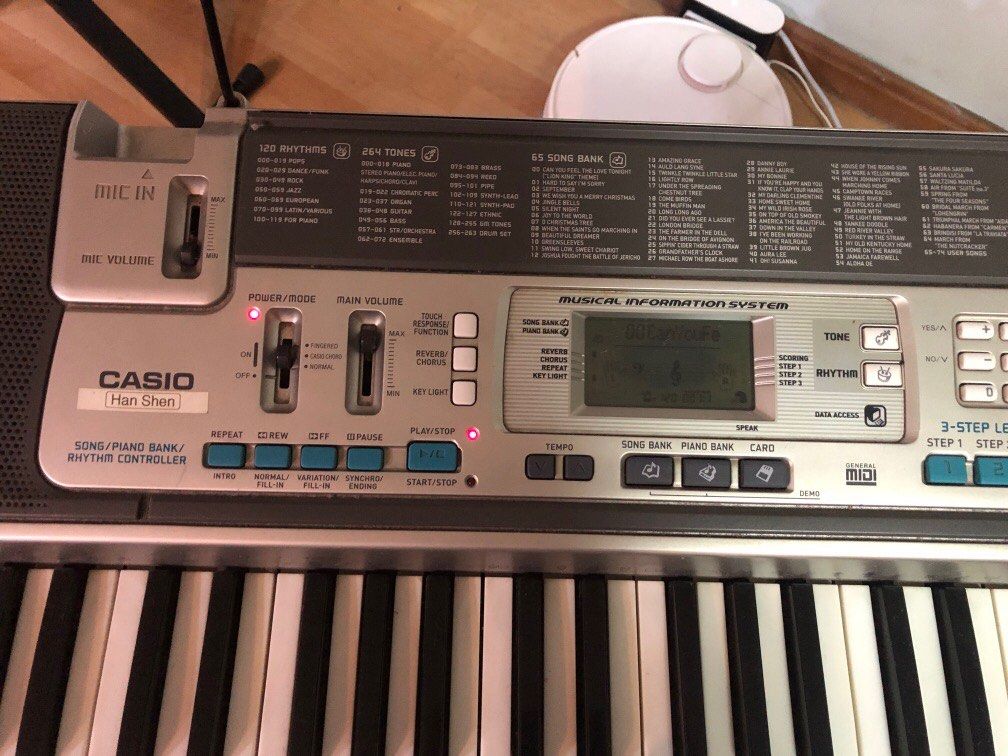 CASIO electric keyboard, Hobbies & Toys, Music & Media, Musical ...