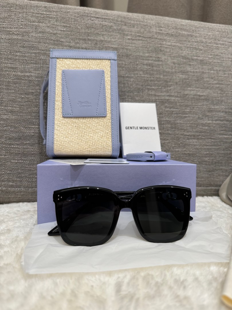 Gentle Monster Jennie Collaboration Angel 01, Women's Fashion, Watches ...